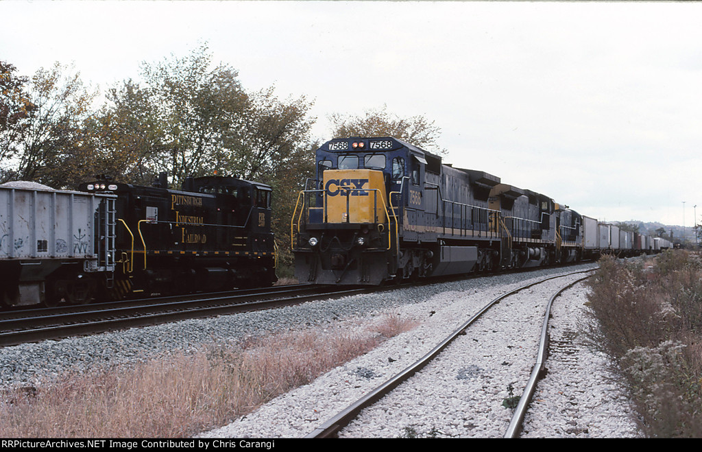 CSXT 7568
